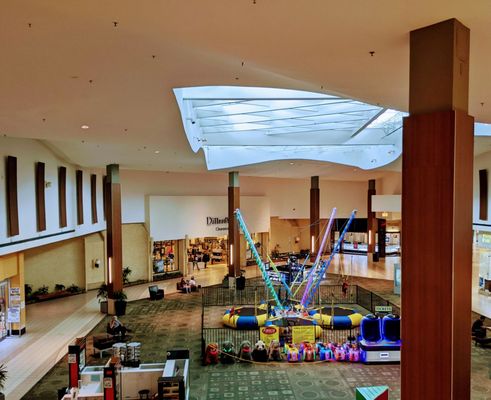 UNIVERSITY MALL - Updated December 2025 - 42 Photos & 100 Reviews ...