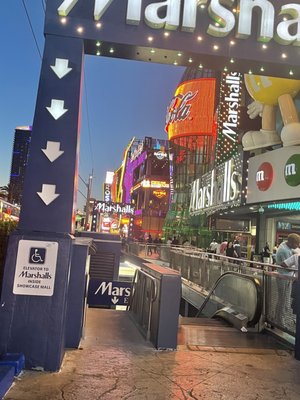 SHOWCASE MALL - 39 Photos & 13 Reviews - 3785 Las Vegas Blvd S, Las ...