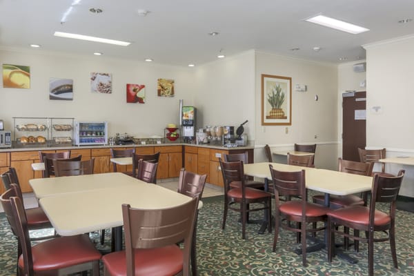 FAIRFIELD INN BY MARRIOTT VISALIA SEQUOIA - 87 Photos & 86 Reviews ...