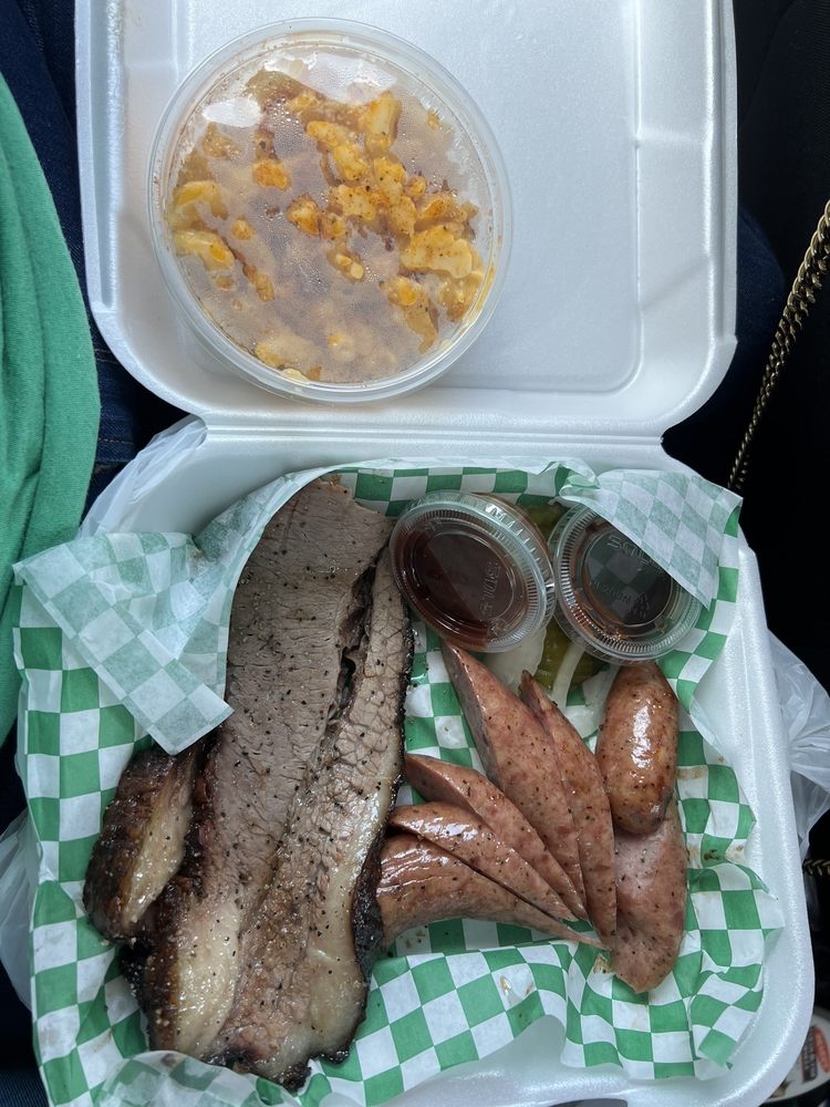 FIRST CLASS BBQ - 76 Photos & 68 Reviews - 745 Hwy 290 N, Hempstead ...