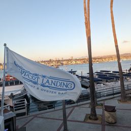 NEWPORT LANDING RESTAURANT - Updated August 2025 - 1149 Photos & 1070 ...