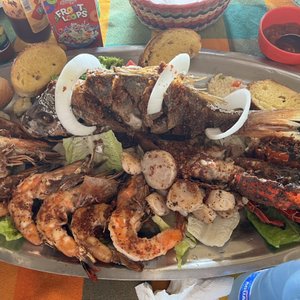 THE FAT BOY SEAFOOD - 286 Photos & 140 Reviews - Av. Pacífico 6 ...