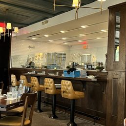 LITTLE MAMA’S - Updated December 2025 - 975 Photos & 714 Reviews - 4521 ...