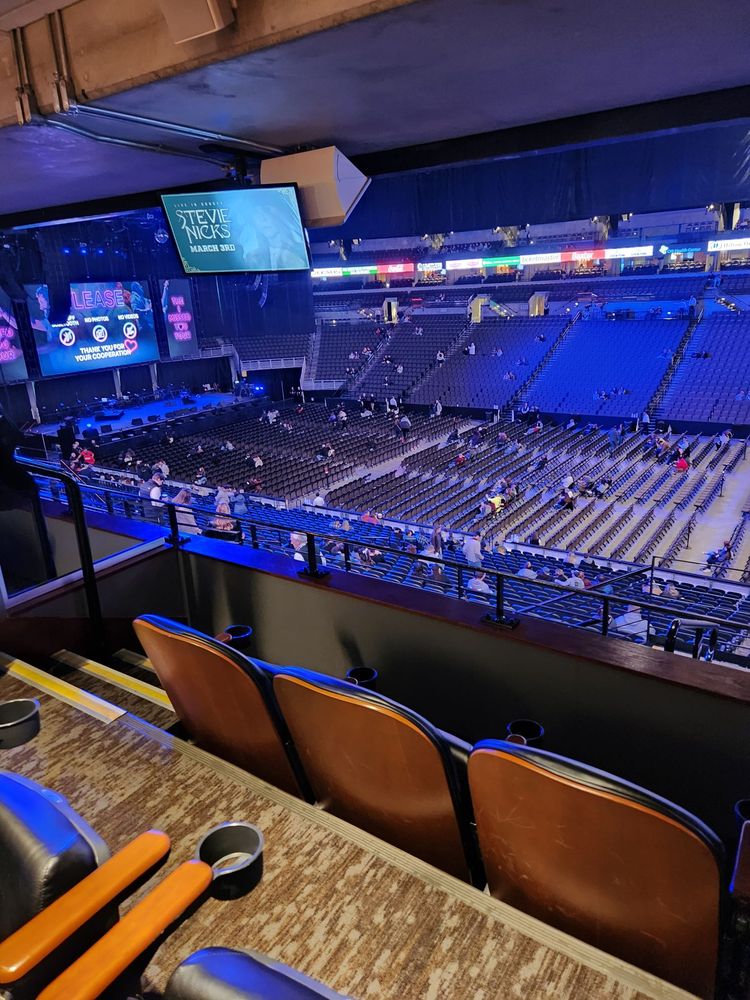 CHI HEALTH CENTER OMAHA - Updated October 2025 - 183 Photos & 83 ...