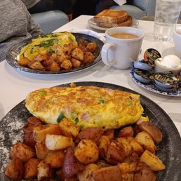 LAKE ST CAFE - ADDISON - Updated September 2025 - 305 Photos & 123 ...