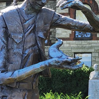 HOPE STATUE - Updated May 2024 - 15 Gothic St, Northampton ...