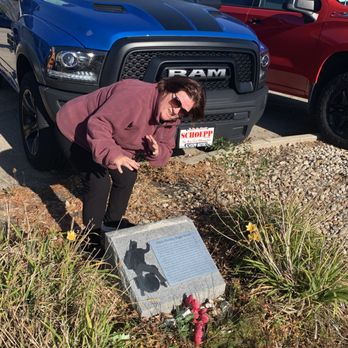 ELVIS PRESLEY FIGHT SCENE PLAQUE - Updated October 2025 - 3618 E ...