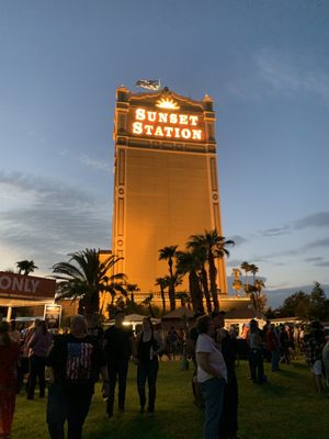 SUNSET STATION OUTDOOR AMPHITHEATER - Updated July 2024 - 46 Photos ...