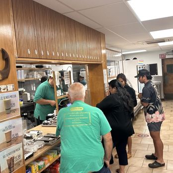 PONO MARKET - Updated 2024 - 977 Photos & 1316 Reviews - 4-1300 Kuhio ...