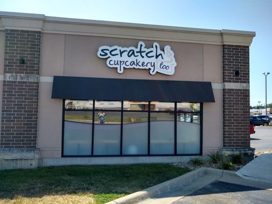 SCRATCH CUPCAKERY - Updated January 2026 - 19 Reviews - 1517 Flammang ...