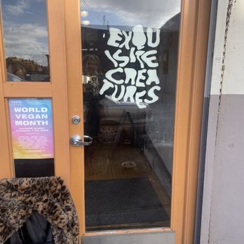 EXQUISITE CREATURES COFFEE - Updated January 2025 - 48 Photos & 27 ...