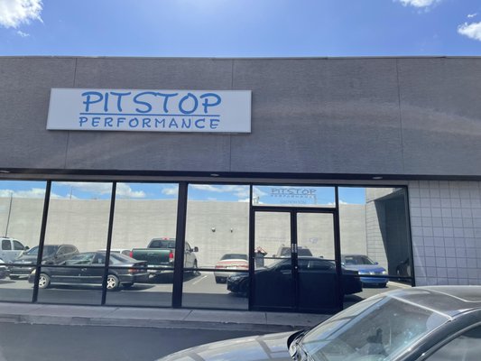 PITSTOP PERFORMANCE - Updated October 2024 - 47 Photos & 98 Reviews - 4434 N 7th Ave, Phoenix ...