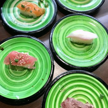 KURA REVOLVING SUSHI BAR - 2880 Photos & 1725 Reviews - 333 E 2nd St ...