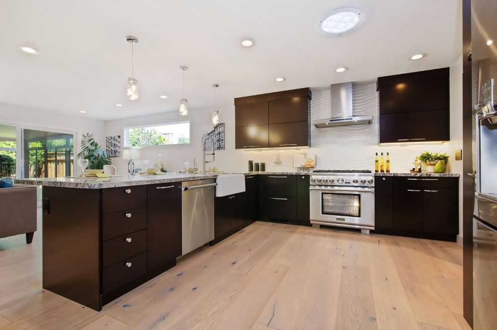 CINDY LUNK - COMPASS REAL ESTATE - 15 Photos - 167 S San Antonio Rd ...