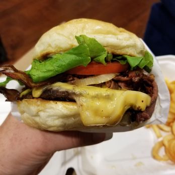 CRONIES SPORTS GRILL - 254 Photos & 147 Reviews - 2855 Johnson Dr ...