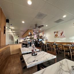 THE HANGOUT - Updated November 2024 - 238 Photos & 91 Reviews - 1908 ...