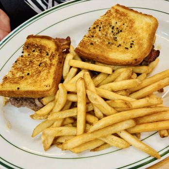 LUMBERJACKS - Updated October 2025 - 368 Photos & 482 Reviews - 965 W ...