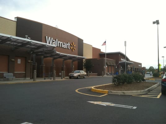 WALMART SUPERCENTER - 13 Reviews - 125 Washington Square Plz ...