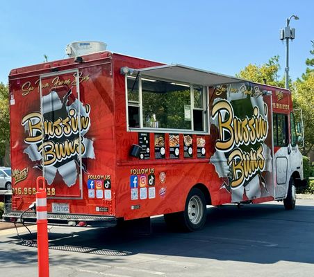 BUSSIN BUNS - Updated December 2025 - 17 Photos & 17 Reviews ...