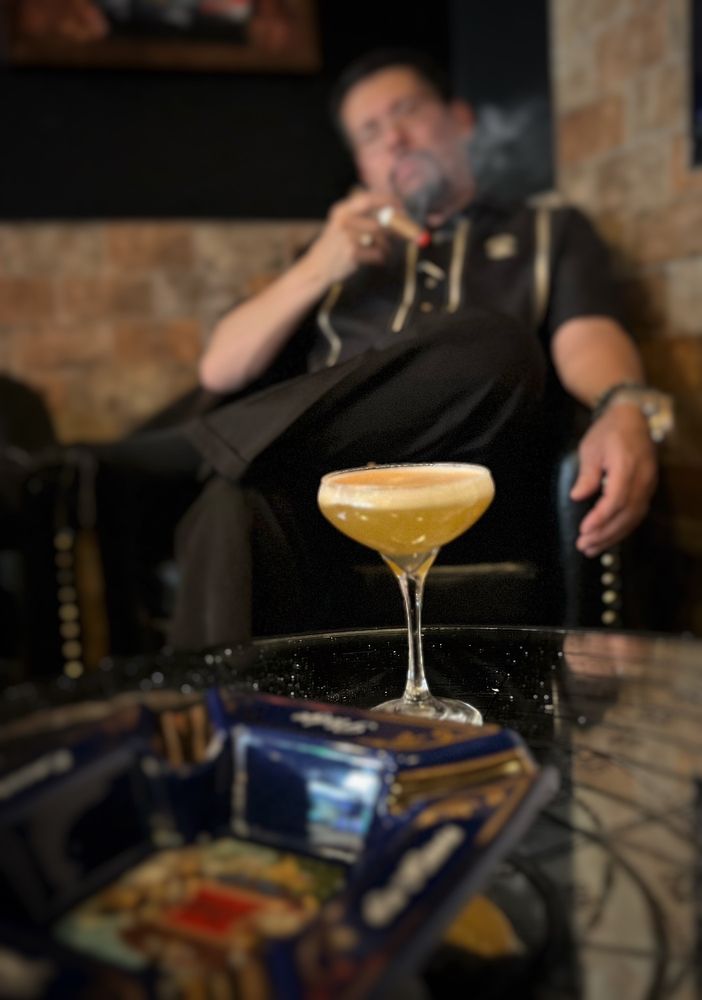 CASTROS CIGAR LOUNGE - Updated October 2025 - 65 Photos & 45 Reviews ...