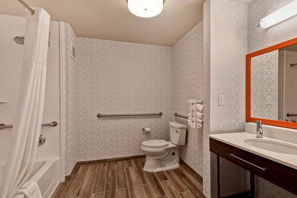 HAMPTON INN & SUITES ROHNERT PARK - SONOMA COUNTY - 85 Photos & 129 ...