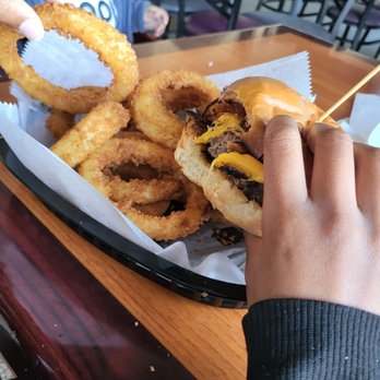 THE LOOKOUT BAR & GRILL - Updated May 2025 - 305 Photos & 327 Reviews ...