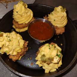 THE LOCAL - Updated January 2026 - 299 Photos & 89 Reviews - 8161 ...