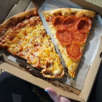 PIZZA TIME - Updated July 2025 - 1479 Photos & 1382 Reviews - 124 St ...