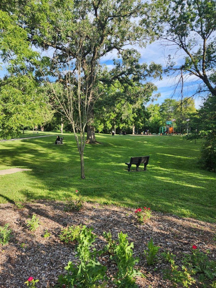 DAFFODIL PARK - Updated January 2025 - 5636 Broad St, Greendale ...