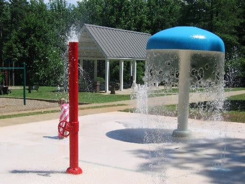 GREENLEAF PARK - Updated December 2025 - 14 Photos - 1400 Greenleaf Ln ...