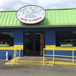 TIC TOC CAFE - Updated July 2025 - 240 Photos & 228 Reviews - 3205 36th ...