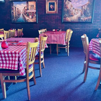 FILIPPI’S PIZZA GROTTO - TEMECULA - Updated February 2025 - 306 Photos ...