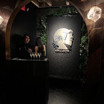 CALLISTO - Updated January 2026 - 90 Photos & 38 Reviews - 407 SW A St ...
