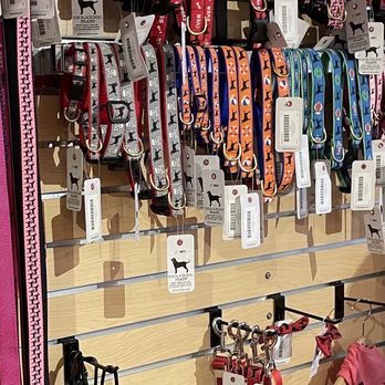 THE BLACK DOG GENERAL STORE: MYSTIC - Updated January 2026 - 26 Photos ...