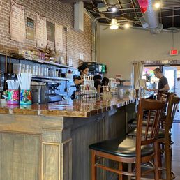 MIS RAICES CAFÉ - Updated December 2025 - 131 Photos & 98 Reviews ...