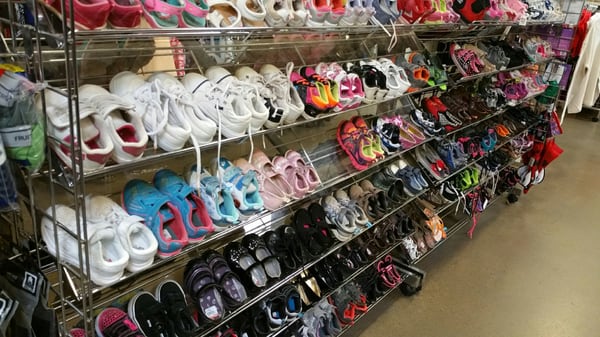 MONROE GOODWILL - Updated December 2025 - 30 Photos & 51 Reviews ...