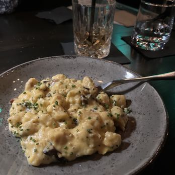 KRO BAR - Updated August 2025 - 343 Photos & 153 Reviews - 10116 Main ...