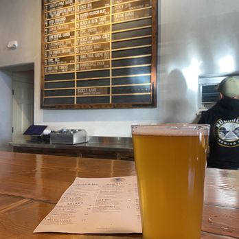 NUCKOLLS BREWING CO - Updated July 2025 - 82 Photos & 43 Reviews - 1611 ...