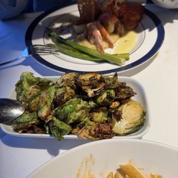 BLUE POINT GRILLE - Updated December 2025 - 725 Photos & 600 Reviews ...