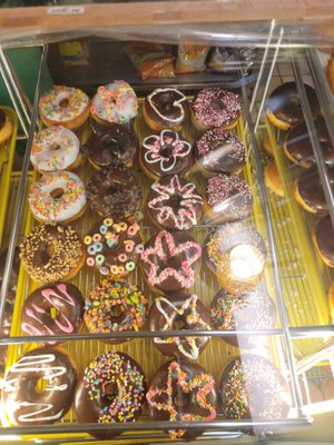 SWISS DONUTS - Updated December 2025 - 13 Photos & 27 Reviews - 40205 ...