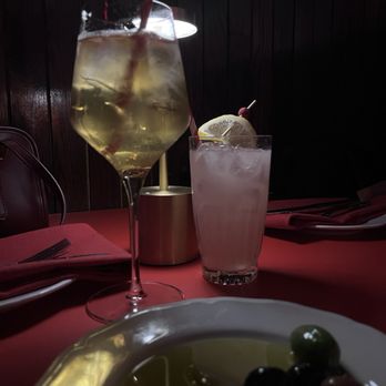 THE RED FOX - Updated December 2025 - 139 Photos & 85 Reviews - 326 ...