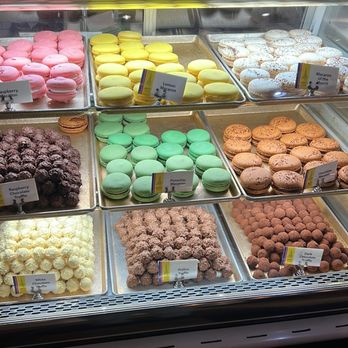 PATRICK’S BAKERY & CAFE - EDINA - Updated March 2025 - 453 Photos & 410 ...