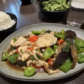 COOL BASIL - Updated December 2024 - 351 Photos & 405 Reviews - 1250 ...