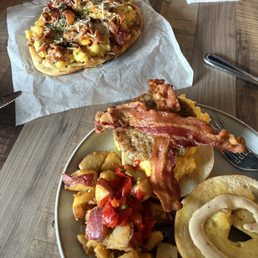 DRUNCH EATERY + BAR - Updated July 2025 - 519 Photos & 398 Reviews ...