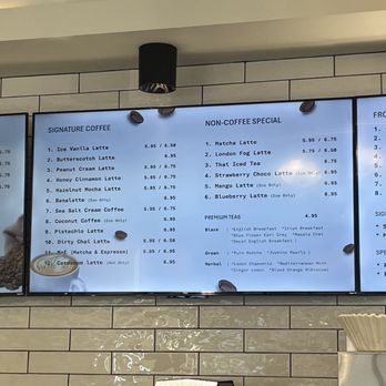 UNDERDOG COFFEE & BREAD - Updated August 2025 - 192 Photos & 91 Reviews ...