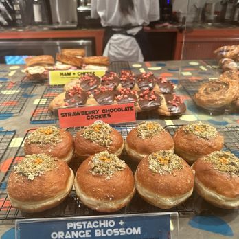 UNREGULAR BAKERY - Updated July 2024 - 158 Photos & 52 Reviews - 124 ...