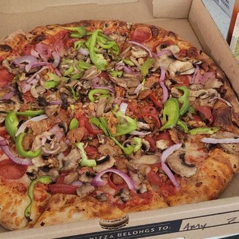 PINTHOUSE PIZZA - Updated October 2024 - 843 Photos & 714 Reviews ...