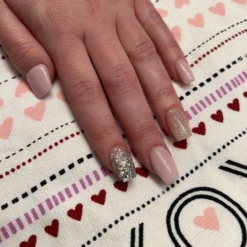 VIVA NAILS Updated February 2025 42 Photos 18 Reviews 736 Highland Rd Highland Charter Township Michigan Nail Salons Phone Number Yelp
