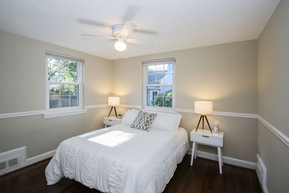 BETHESDA STAGING - Washington, DC - Yelp