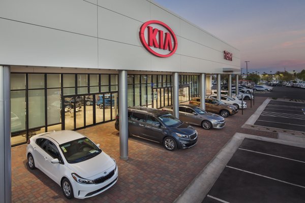 TEMPE KIA - Updated December 2025 - 87 Photos & 258 Reviews - 8005 S ...